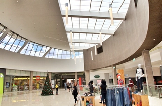 Skylights - S-lines, Pyramids and Geo Roofs® from Kalwall®