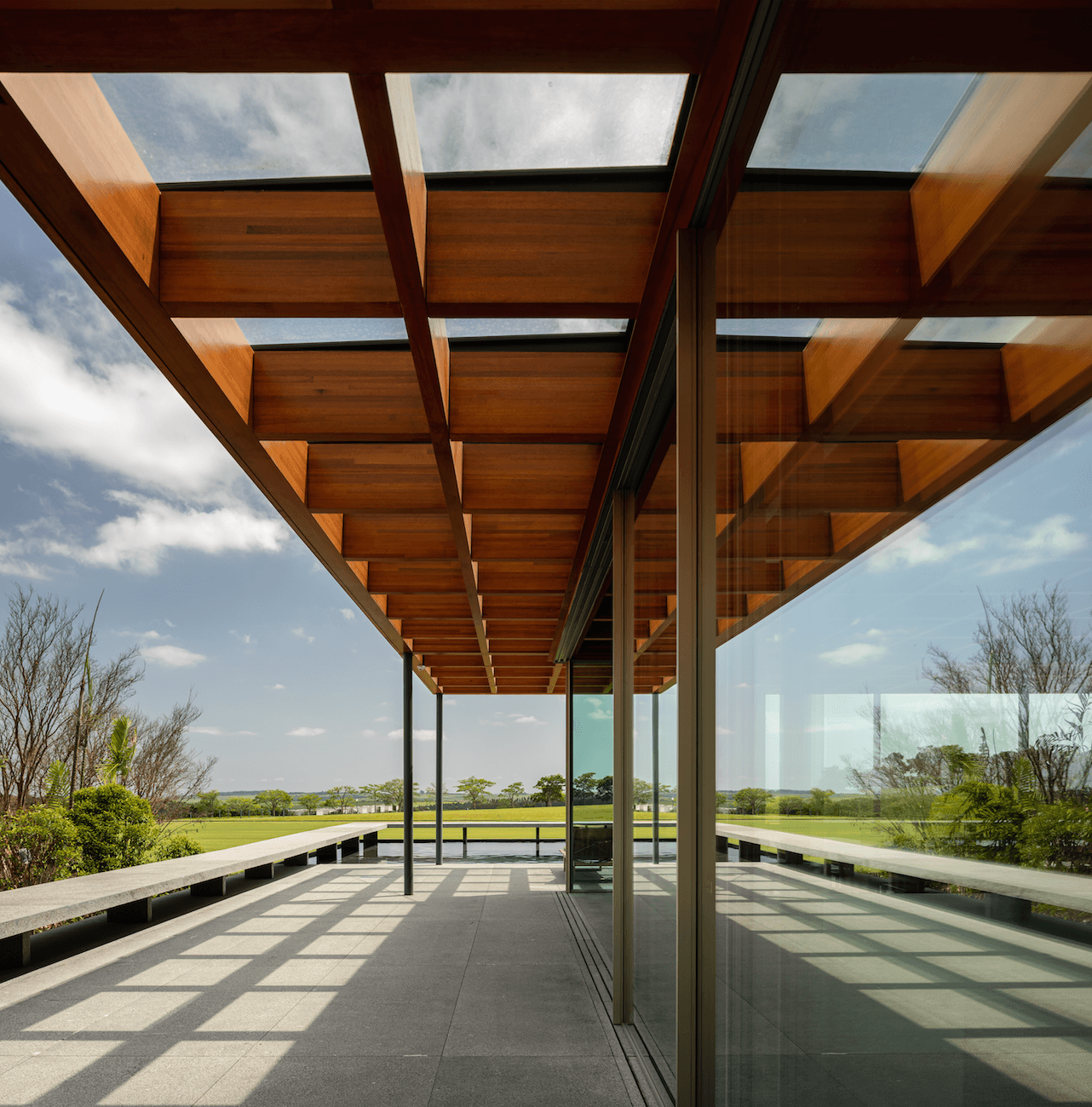 Minimalist Window - ah! Invisible Frame from panoramah!®