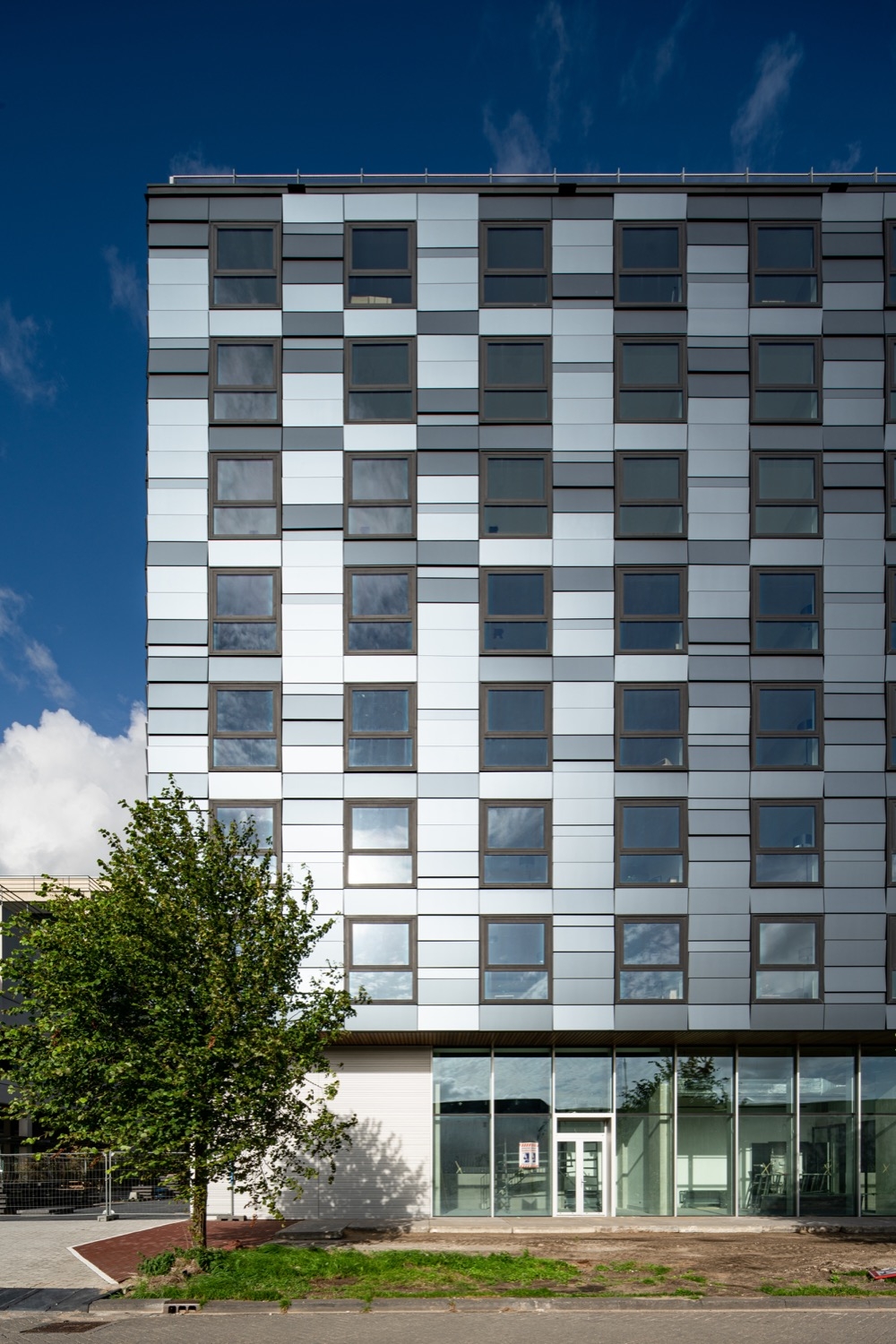 Custom Solar Facades - Shingles from SolarLab