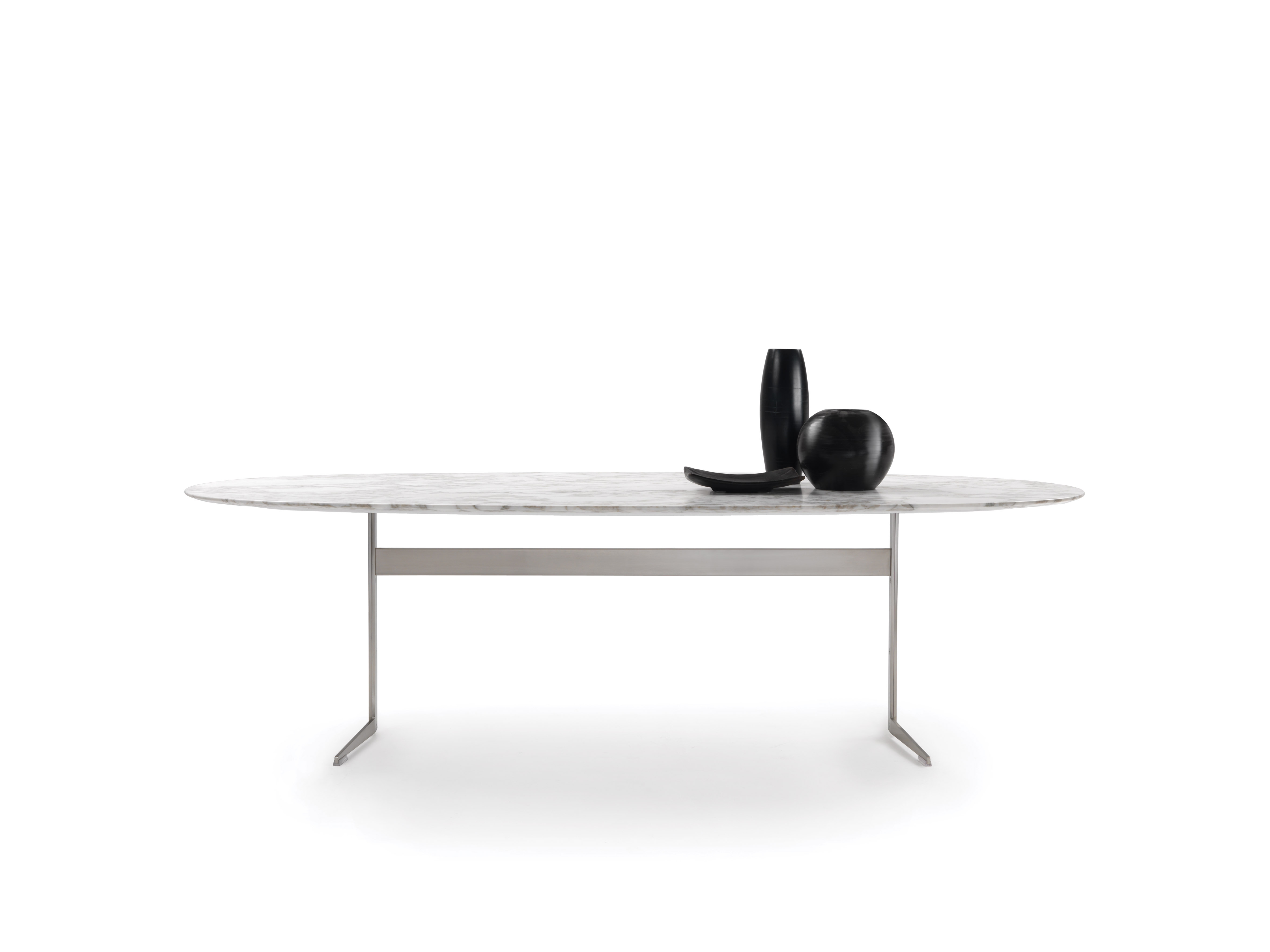 Interior Dining Table - Fly from Flexform