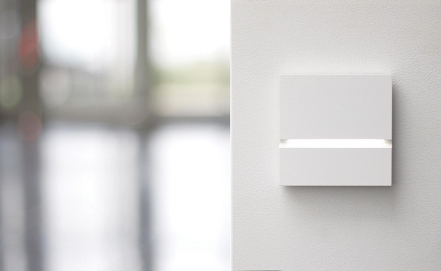 Walkway Light - Via from Basalte