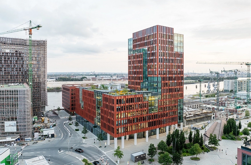 Modular Tile Facade at the Edge ElbSide from MOEDING