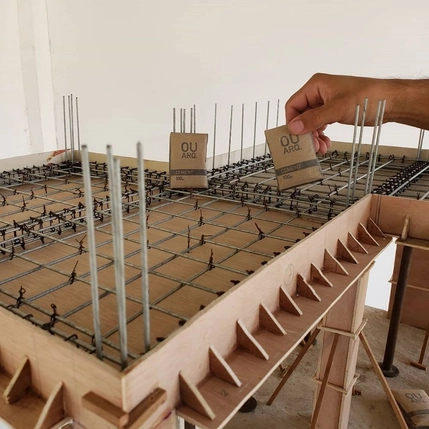 Miniature Construction: Modeling From Structure to Finish | ArchDaily